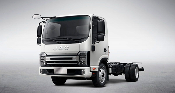 JAC Motors vai assumir operação de caminhões no Brasil - Truck & Bus ...